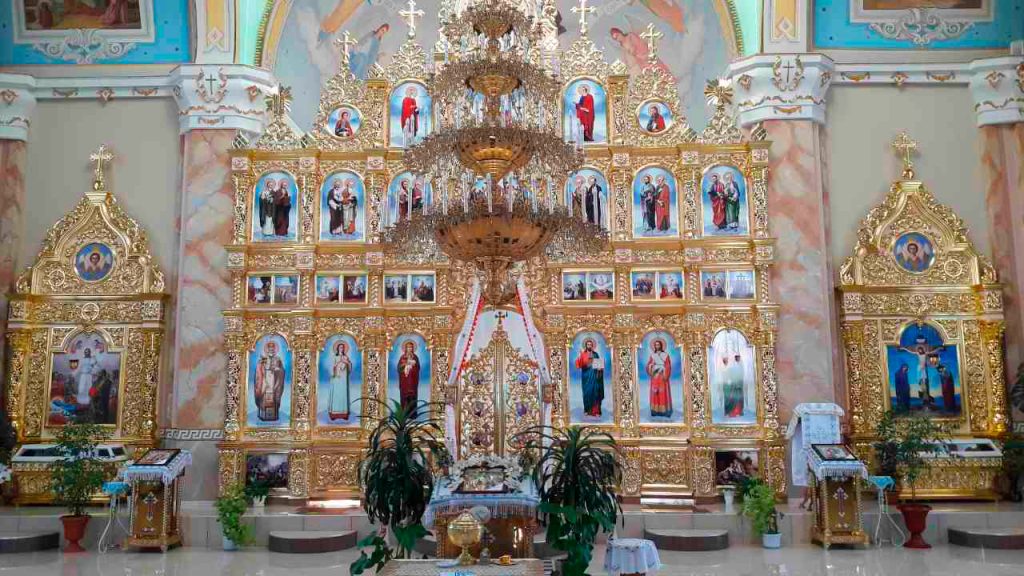 Большой иконостас с киотами - Церковная лавка